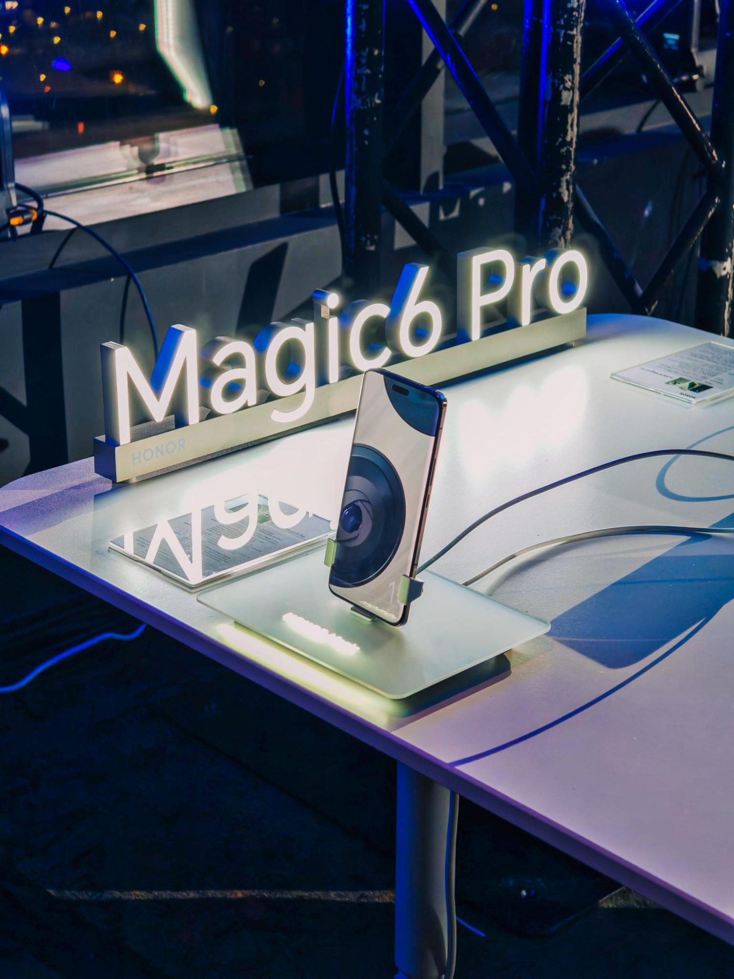 HONOR lansează AI Magic Portal pentru utilizatorii de smartphone-uri ...